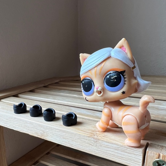 L.O.L. Surprise! | Toys | Lol Surprise Witchay Kittay Articulated ...